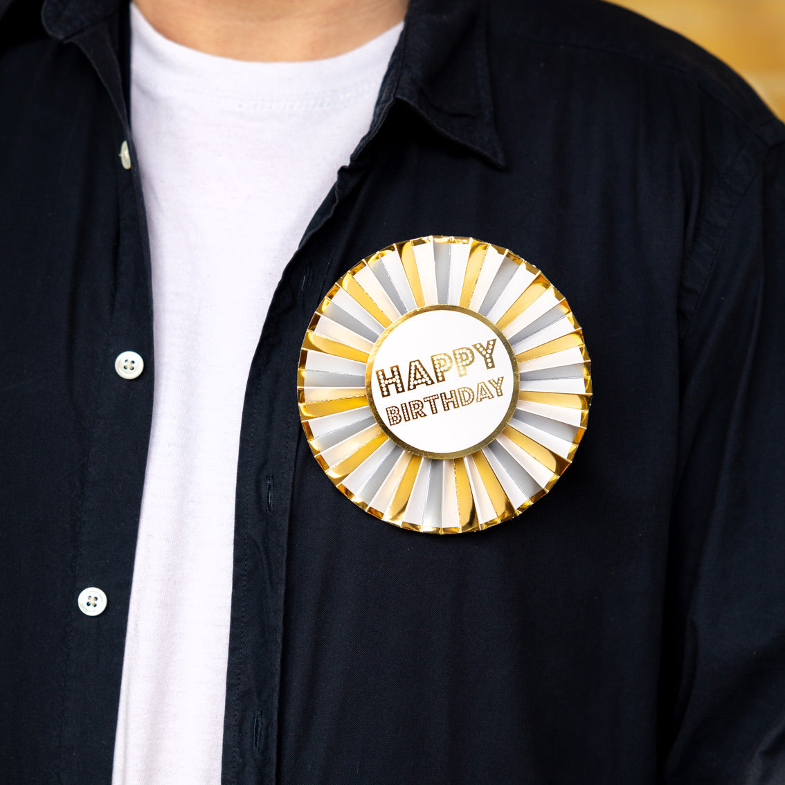 Gold Happy Birthday Badge – Talking Tables UK Public